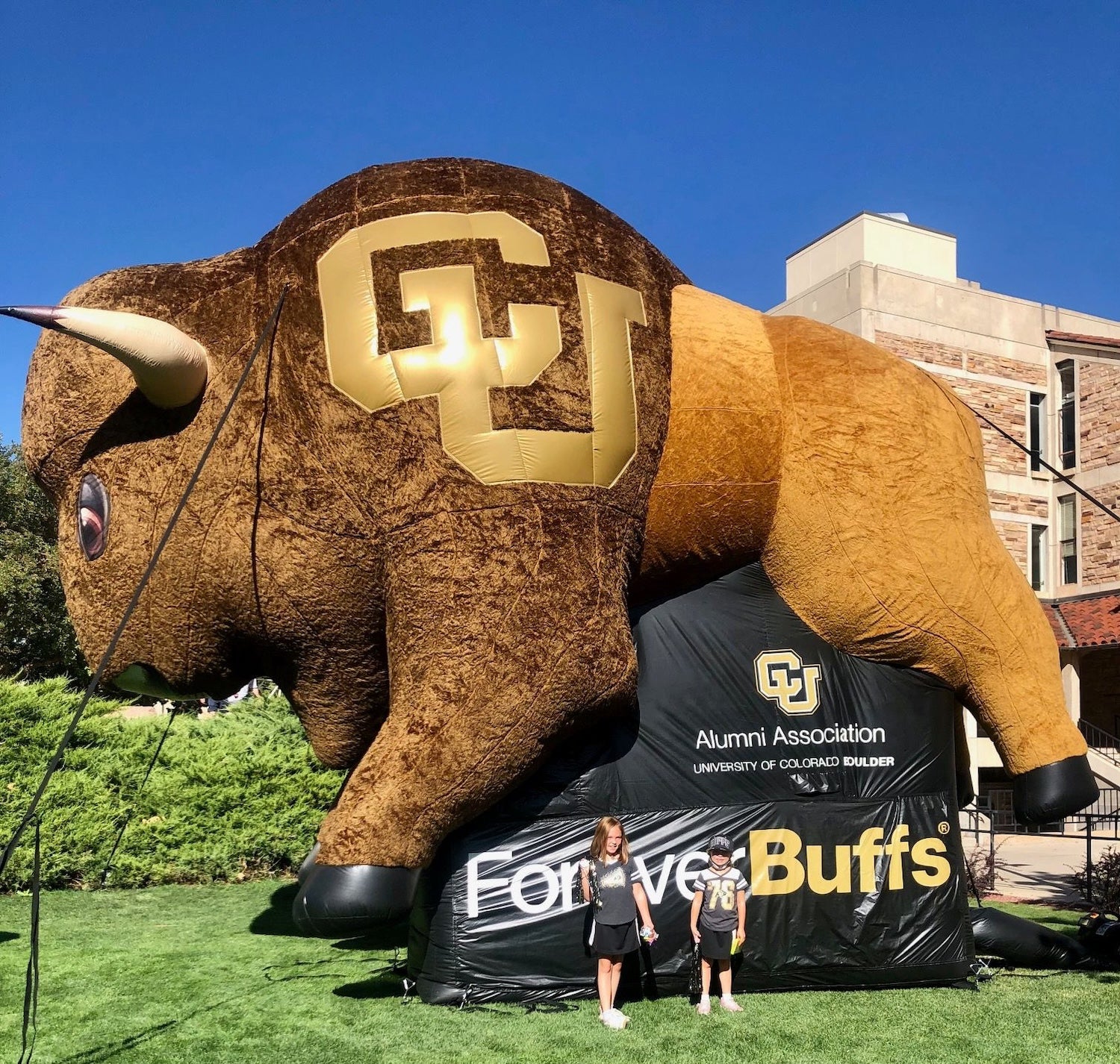 How Alumni Keep Their CU Boulder Bonds Strong as Forever Buffs | Alumni Association | University ...